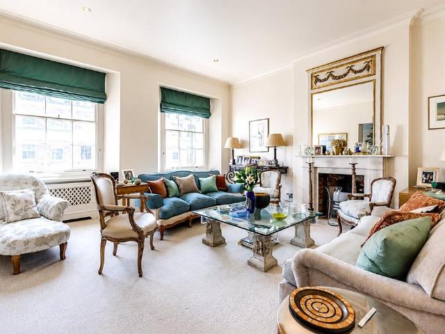 5 bedroom maisonette for sale