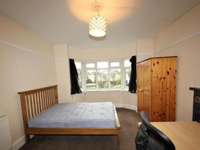 5 Bedroom Maisonette For Rent In Charminster