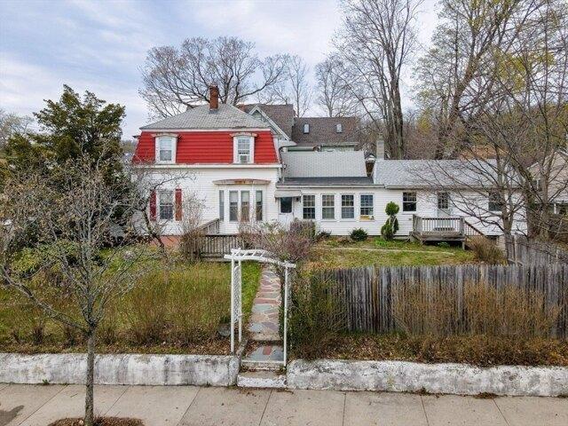 5 bedroom, Malden MA 02148 102634551