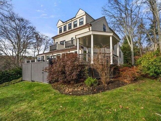 5 bedroom, Manchester MA 01944 102060882