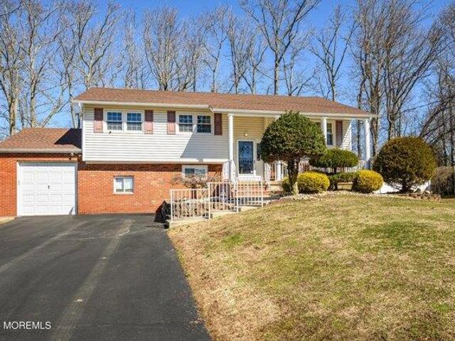 5 bedroom, Manalapan NJ 07726 102282725