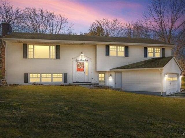 5 bedroom, Manlius NY 13104 LS89066257