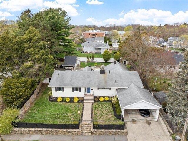 5 bedroom, Marblehead MA 01945 104809510