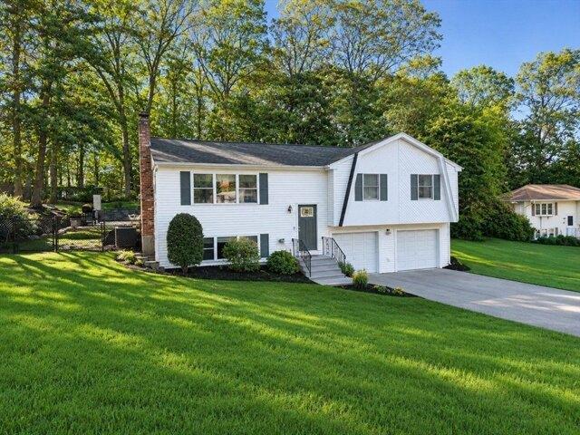 5 bedroom, Marlborough MA 01752 104604964