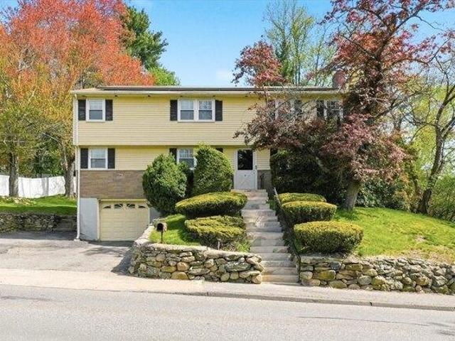 5 bedroom, Marlborough MA 01752 104848966