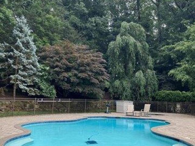 5 bedroom, Marlboro NJ 07746 102828372