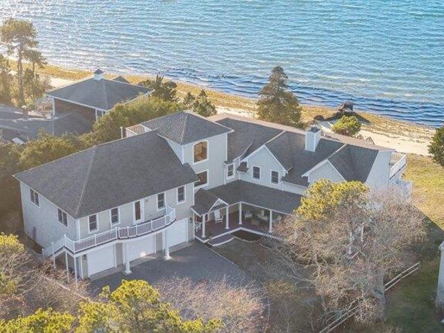 5 bedroom, Mashpee MA 02649 102153949
