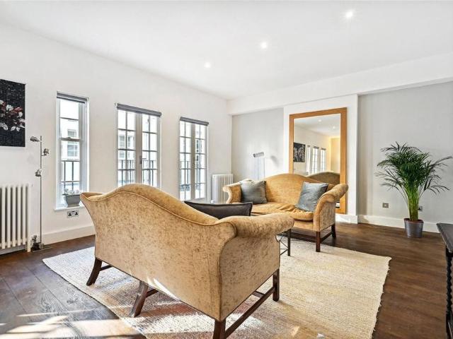 5 bedroom mews to rent