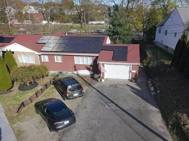 5 bedroom, Medford MA 02155 102157515