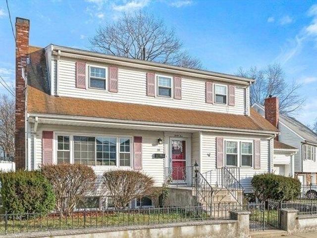 5 bedroom, Medford MA 02155 102345257