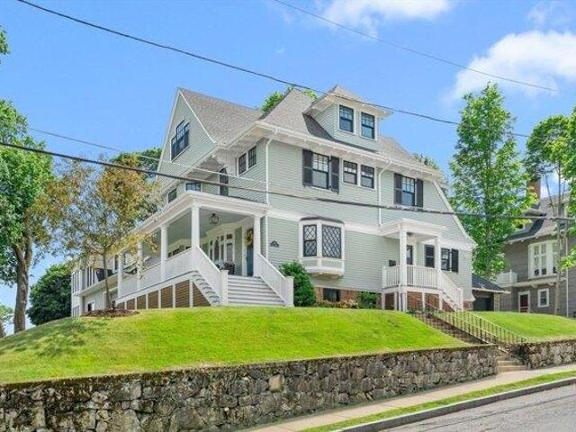 5 bedroom, Medford MA 02155 104788993