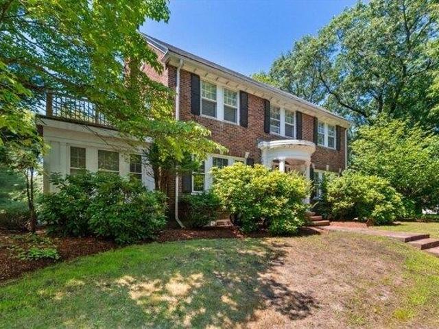 5 bedroom, Medford MA 02155 105144871