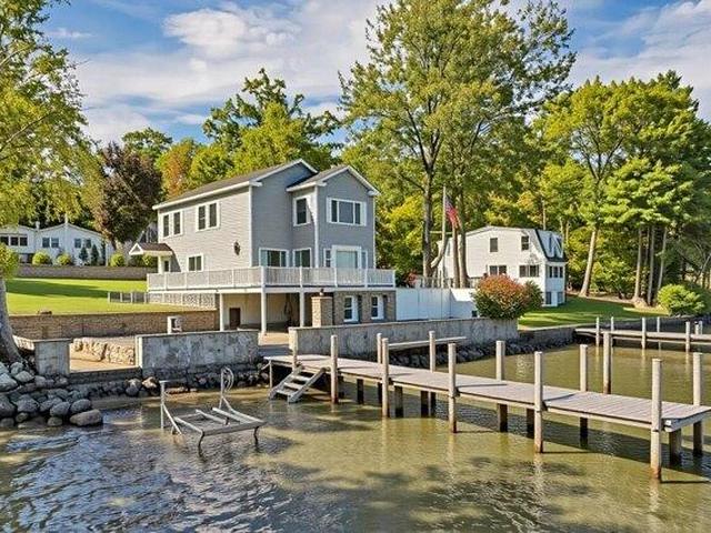 5 bedroom, Meredith NH 03253 LS101998576