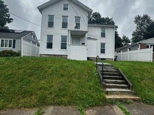 5 bedroom, Meriden CT 06451 103930503