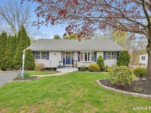 5 bedroom, Meriden CT 06451 LS102779861