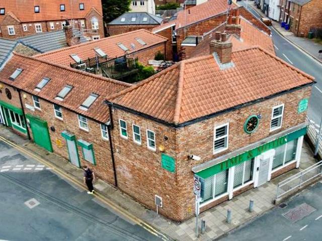 5 Bedroom Mixed Use Commercial