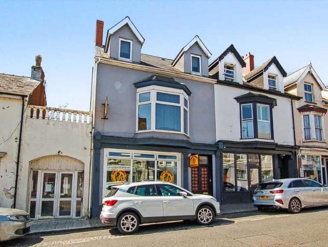 5 Bedroom Mixed Use Commercial