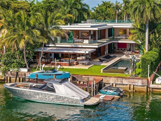 5 bedroom, Miami Beach FL 33139 104898547