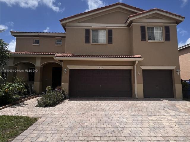 5 bedroom, Miami Gardens FL 33169 86106772