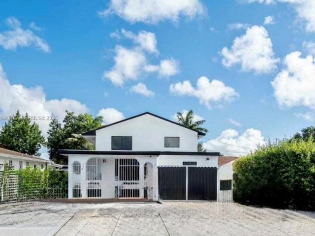 5 bedroom, Miami FL FL 33155 LS102243919