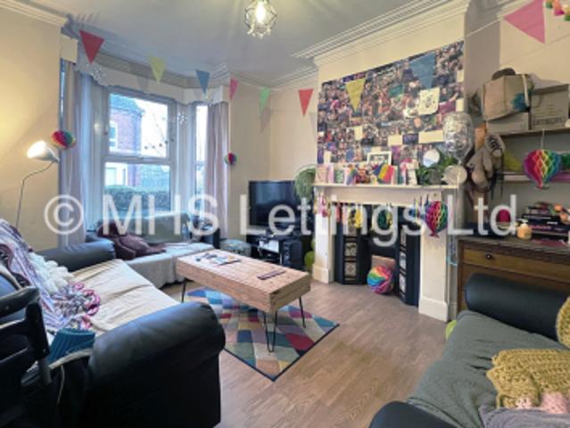 5 Bedroom Mid Terraced House for rent in Ashville Terrace, LS6 from just £95pppw without bills £119pppw with unlimited bills | MHS Lettings