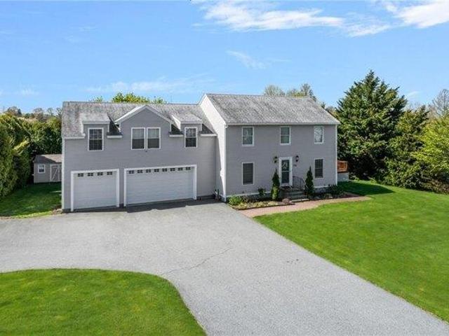 5 bedroom, Middletown RI 02842 102593936