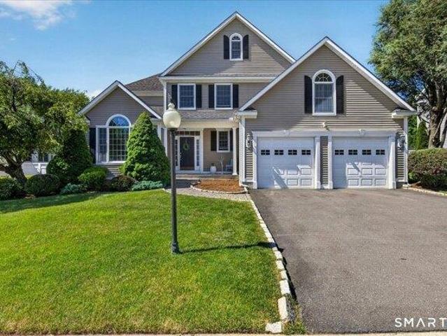 5 bedroom, Milford CT 06461 104544022