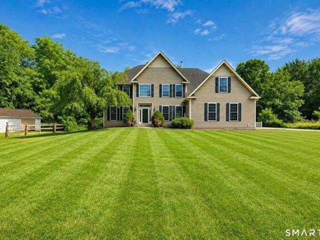 5 bedroom, Milford CT 06461 105159334