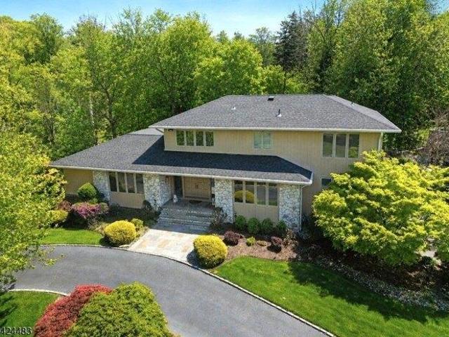5 bedroom, Millburn NJ 07078 LS103070872