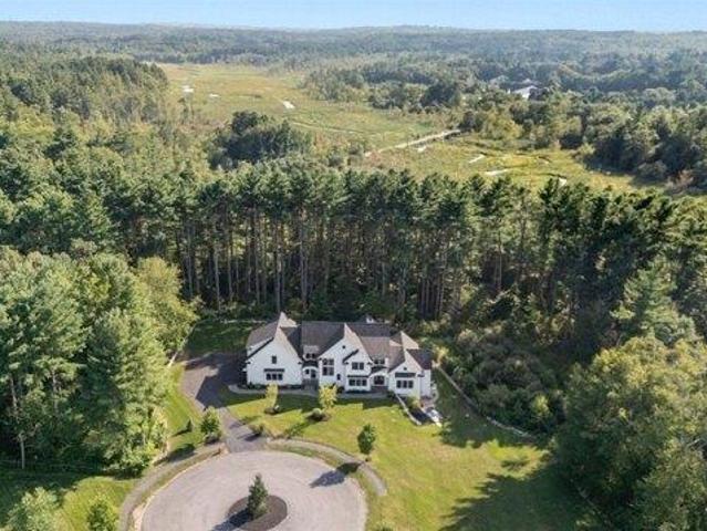5 bedroom, Norfolk MA 02056 104116959