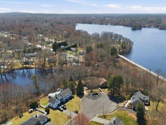 5 bedroom, Norwood MA 02062 102527720