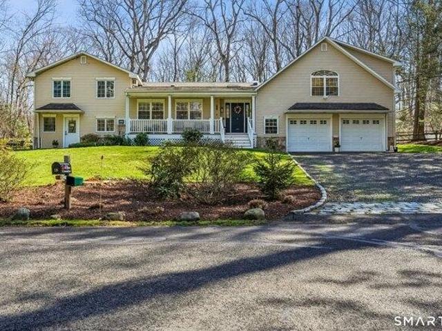 5 bedroom, Norwalk CT 06851 LS102443667