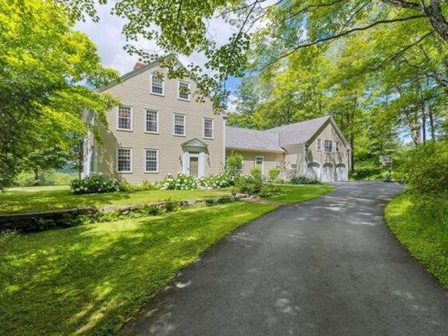 5 bedroom, Norwich VT 05055 105108540