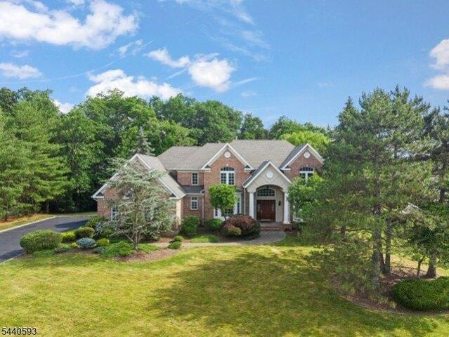5 bedroom, North Caldwell NJ 07006 104237135
