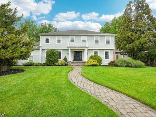 5 bedroom, North Caldwell NJ 07006 105173298