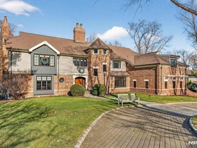 5 bedroom, North Caldwell NJ 07006 LS100586372