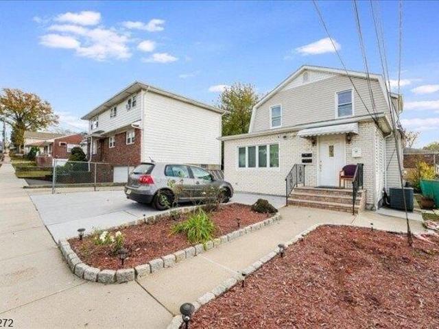 5 bedroom, North Arlington NJ 07031 104477597
