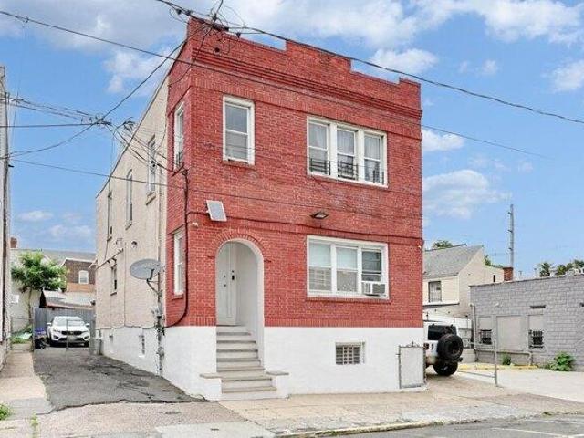 5 bedroom, North Bergen NJ 07047 104409140