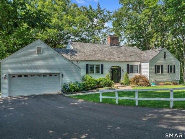 5 bedroom, North Haven CT 06473 104851387