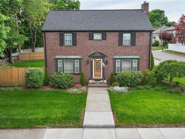5 bedroom, North Providence RI 02911 LS102775825