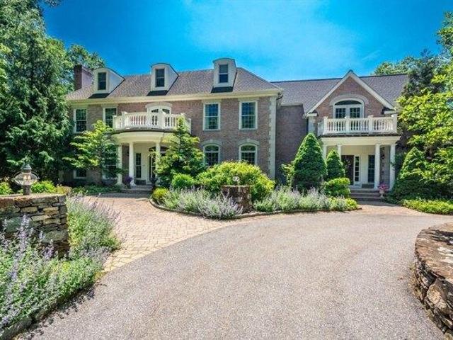 5 bedroom, North Reading MA 01864 105115441
