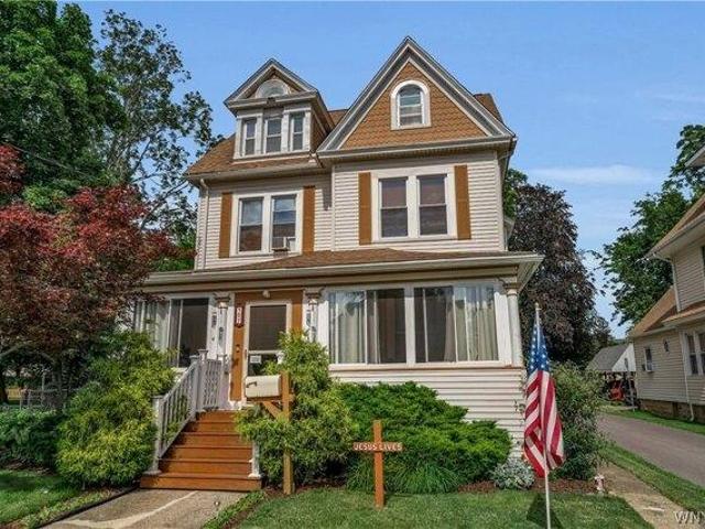 5 bedroom, North Tonawanda NY 14120 104922275