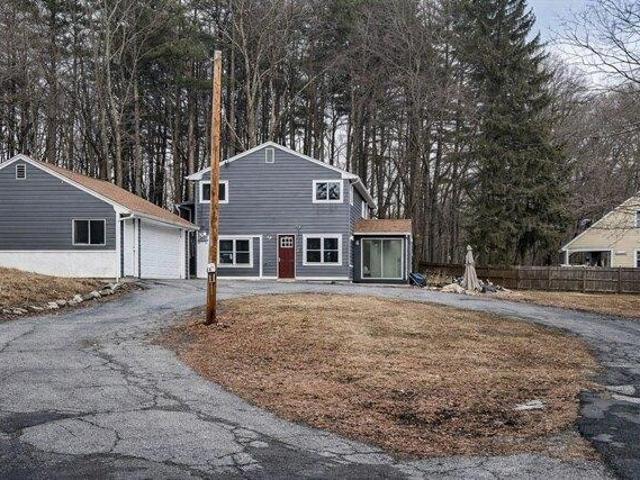 5 bedroom, Northborough MA 01532 103184660