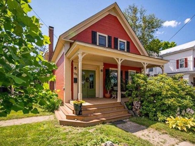 5 bedroom, Northfield VT 05663 104232348