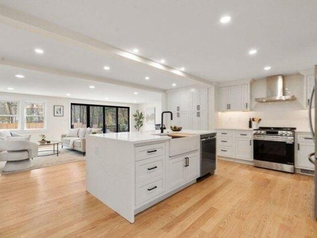 5 bedroom, Natick MA 01760 103663410