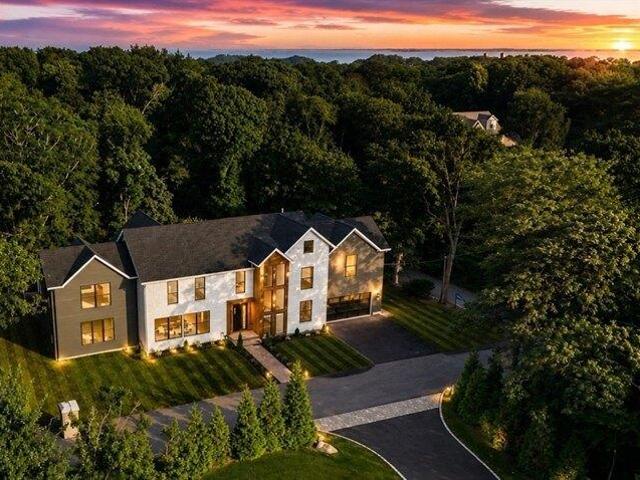5 bedroom, Nahant MA 01908 104869801