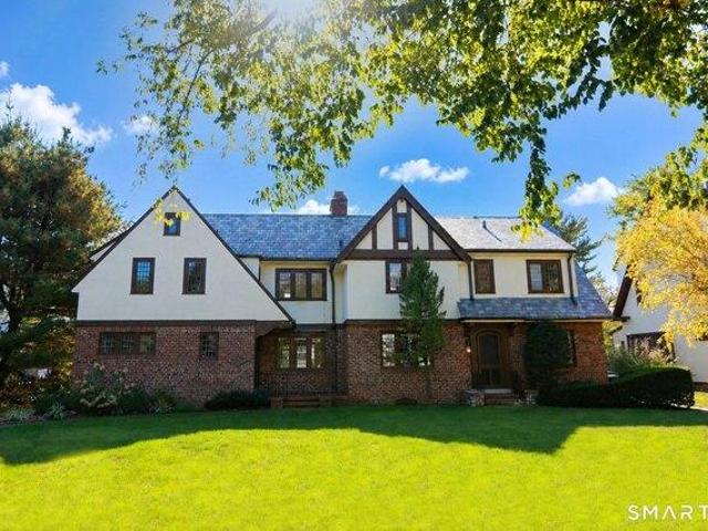 5 bedroom, New Haven CT 06515 104409964
