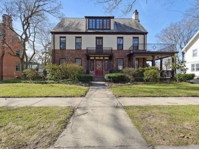 5 bedroom, New Haven CT 06515 88554332