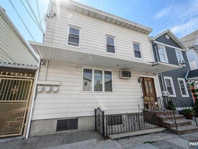5 bedroom, Newark NJ 07105 105175189