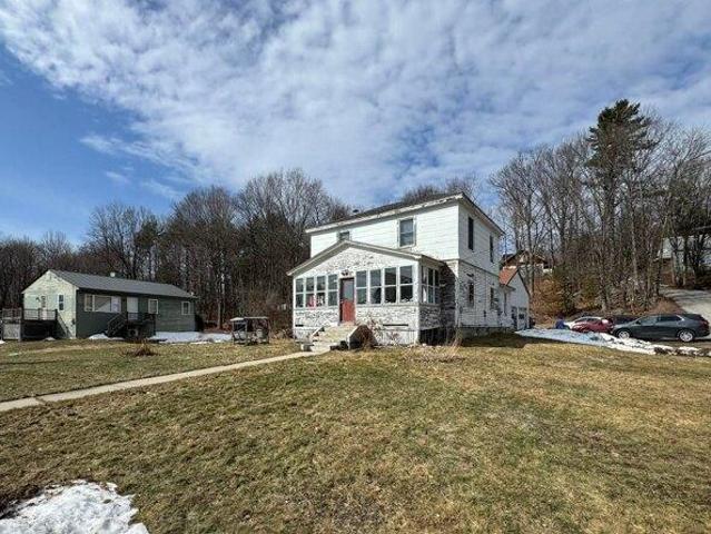 5 bedroom, Newport NH 03773 102476037